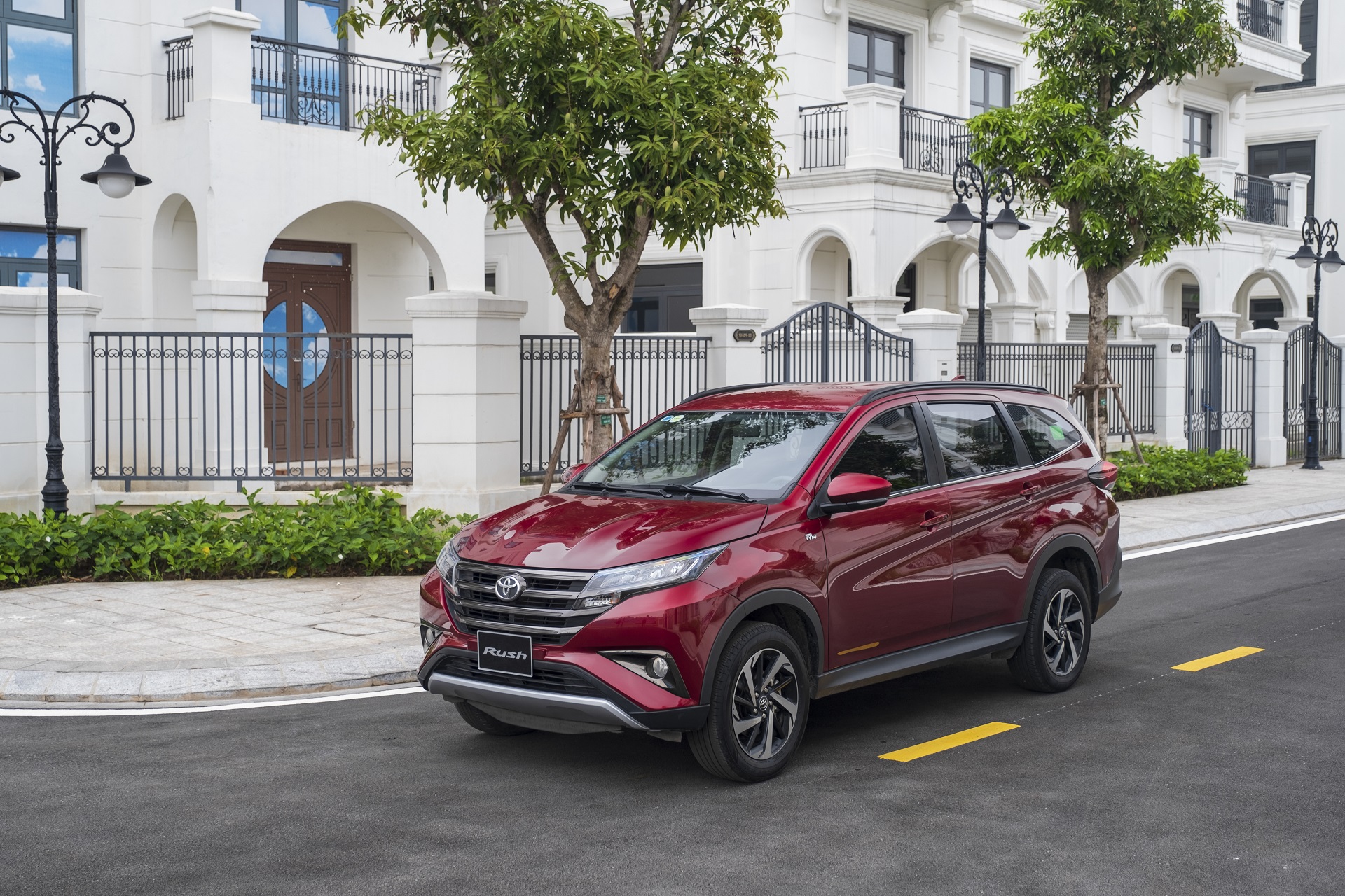 Triệu hồi 3.280 xe Toyota Avanza, Rush do lỗi bơm nhiên liệu | AutoMotorVN