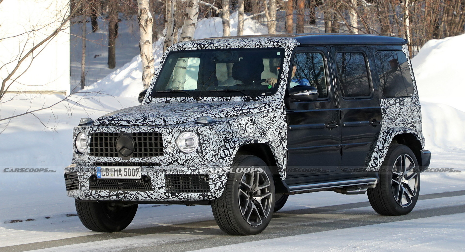 Mercedes-AMG G63 nâng cấp lộ thêm hình ảnh thử nghiệm | AutoMotorVN