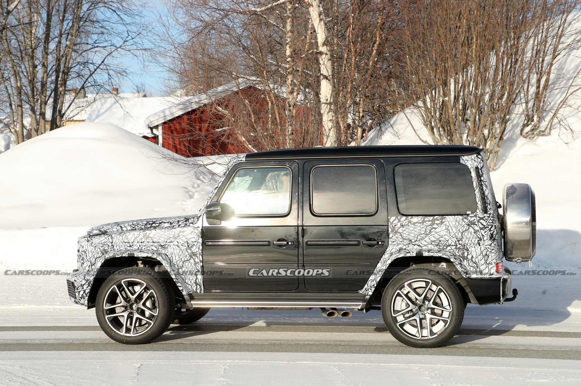 Mercedes-AMG G63 nâng cấp lộ thêm hình ảnh thử nghiệm | AutoMotorVN