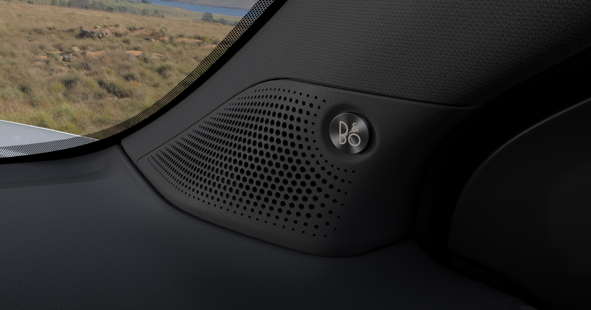 Ford ra mắt phiên bản Ranger Platinum 2023 đắt nhất - Automotive ...