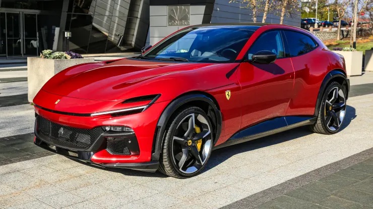 Bí quyết "sản xuất ít vẫn lãi lớn" của Ferrari - Automotive