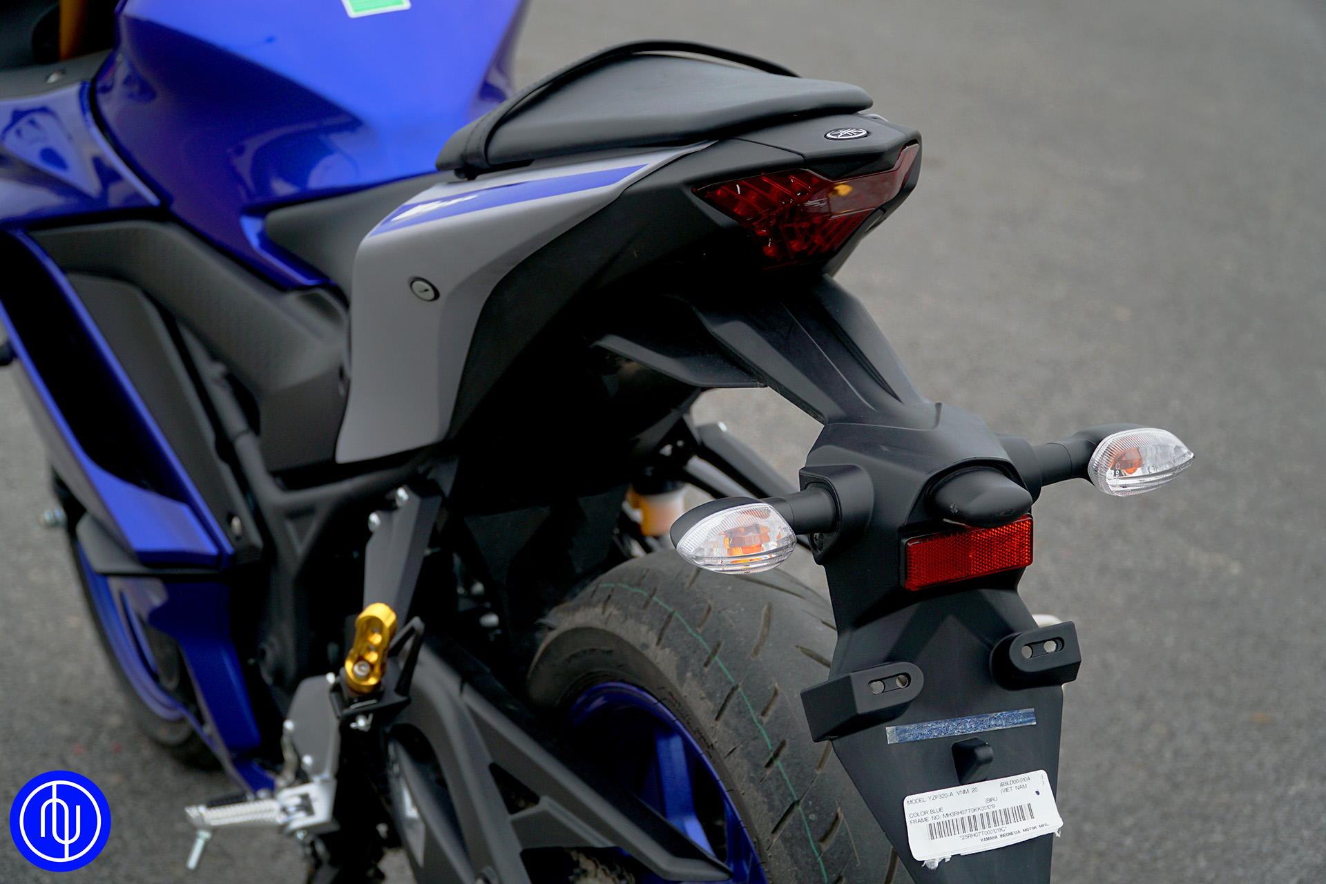 Soi chi tiết Yamaha R3 2020 nhập khẩu chính hãng | AutoMotorVN